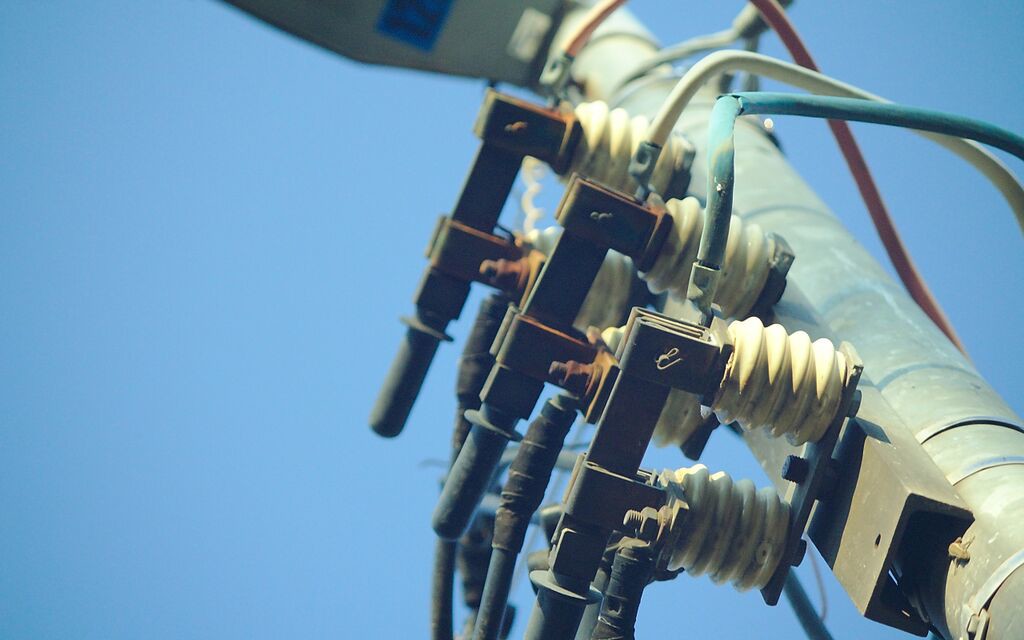 The default wallpapers in Ubuntu 15.10